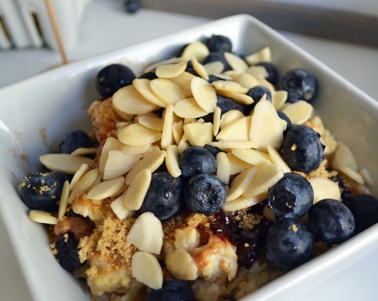 The Oatmeal Toppings Bar – Modern Honey
