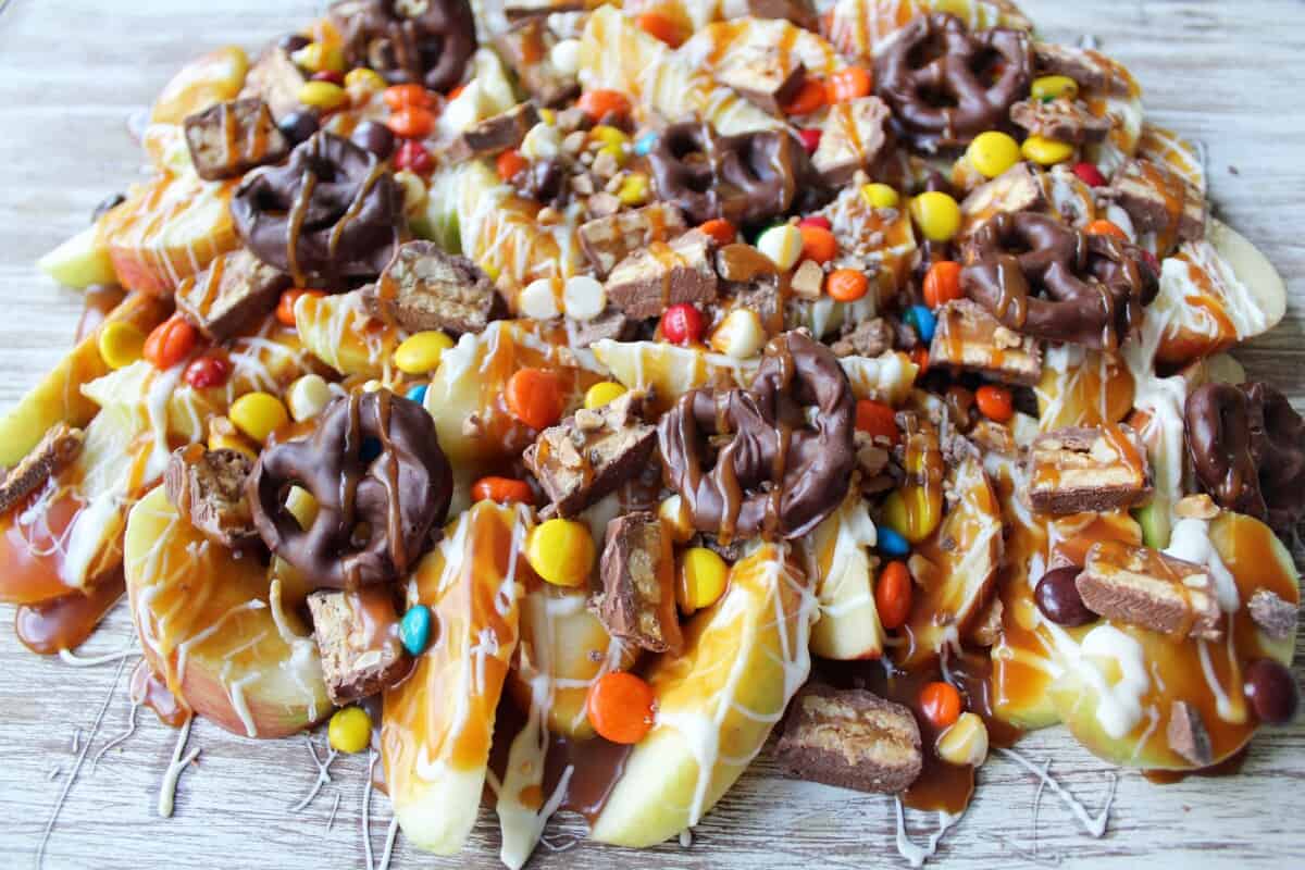 Candy Madness Caramel Apple Nachos – Modern Honey
