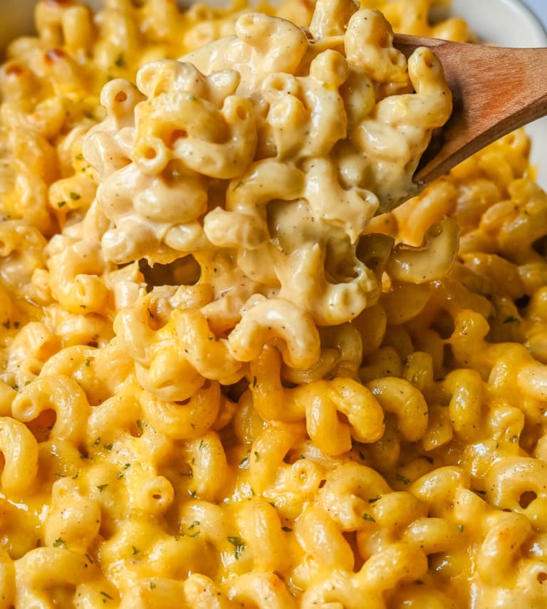 Easy Mac and Cheese Recipe – Modern Honey