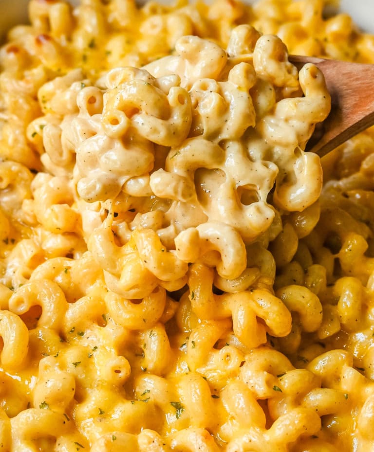 Easy Mac and Cheese Recipe – Modern Honey