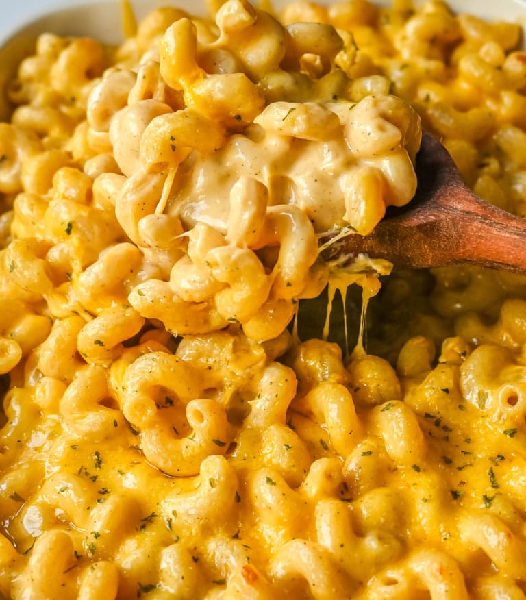Easy Mac and Cheese Recipe – Modern Honey
