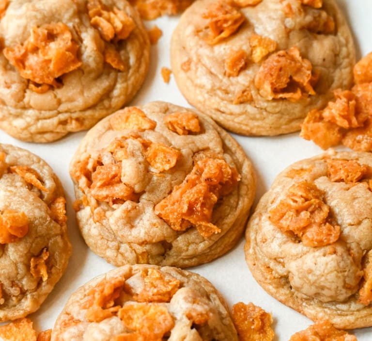 Cornflake Crack Cookies – Modern Honey