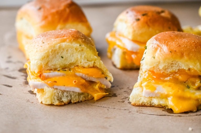 Garlic Herb Turkey and Cheddar Sliders – Modern Honey